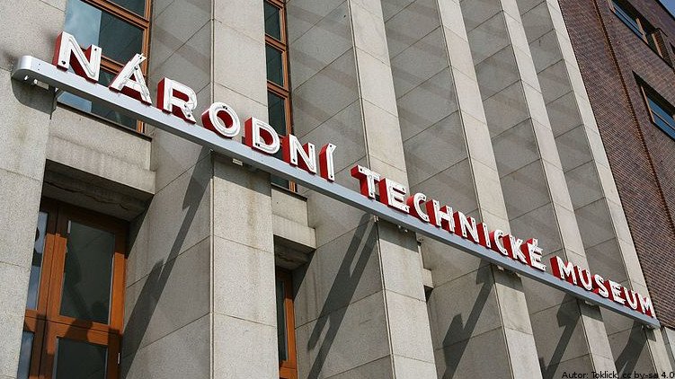 Piráti: Peníze na kulturu chybějí, vyčleněné miliardy na péči o ...