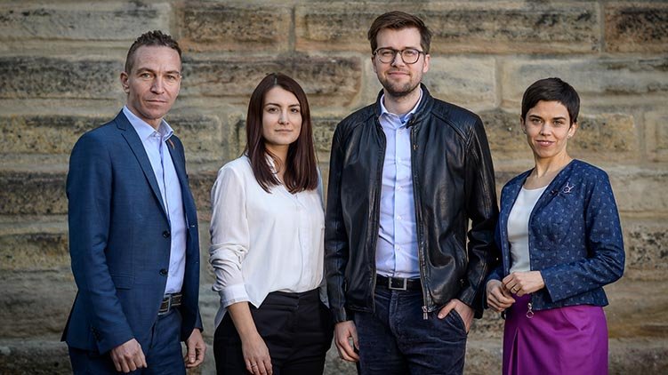 Piráti podporují pomoc zdravotně znevýhodněným a rodičům. Úřad ...